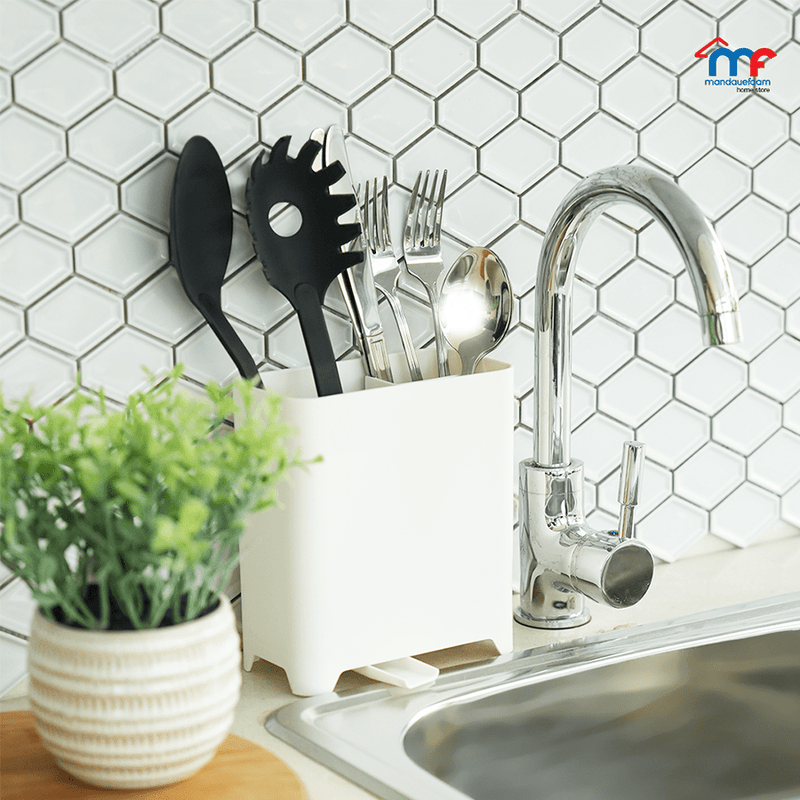 Plastic Utensil Holder