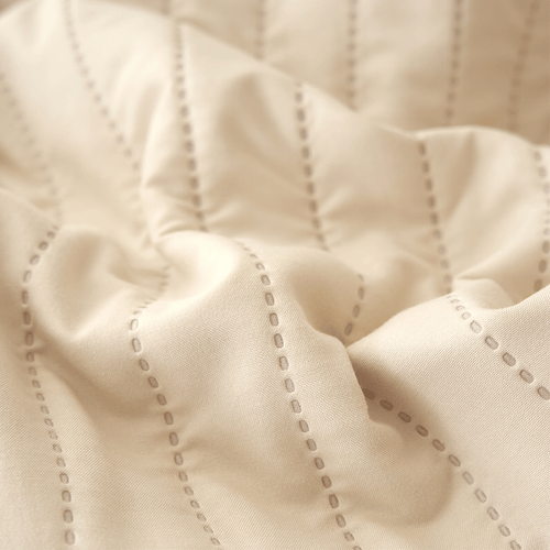 Loey Bedspread - Cream