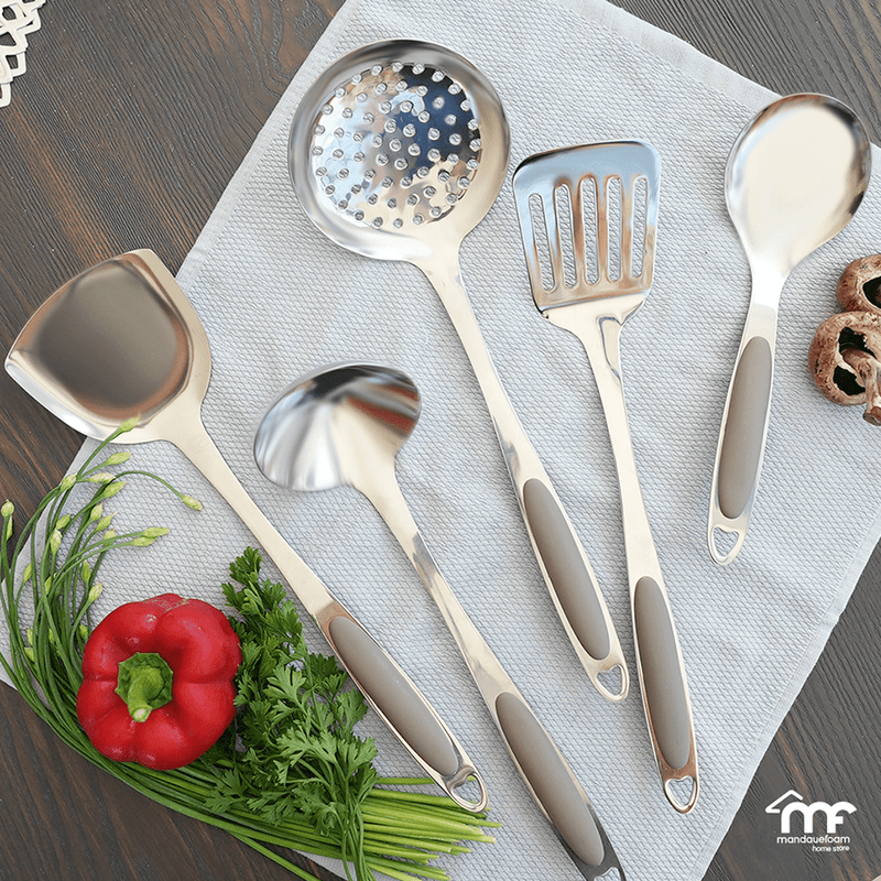 Sal Stainless Steel Turner