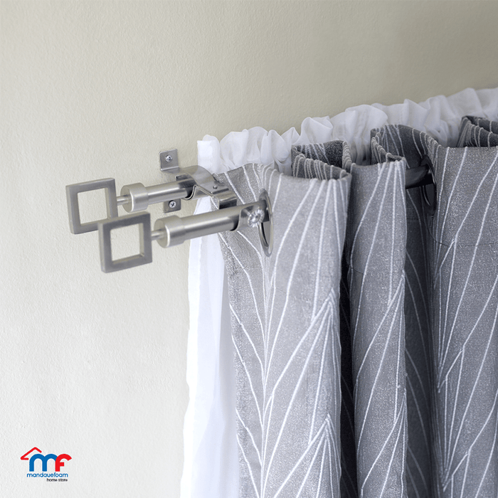 Shiny Silver Double Bracket 28 mm Per Pc